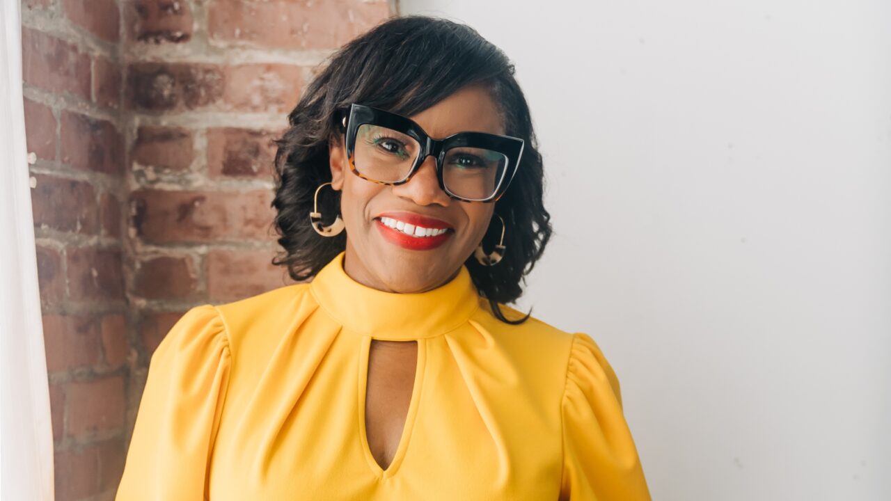 The Black And WOC-Owned Apps Revolutionizing Pregnancy And Postpartum ...